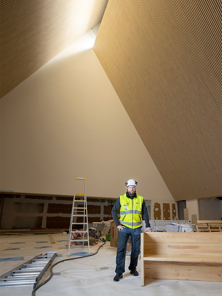 RKL_4-2020_Ylivieskan-kirkko-Antti-Rantala - Rakennustaito.fi